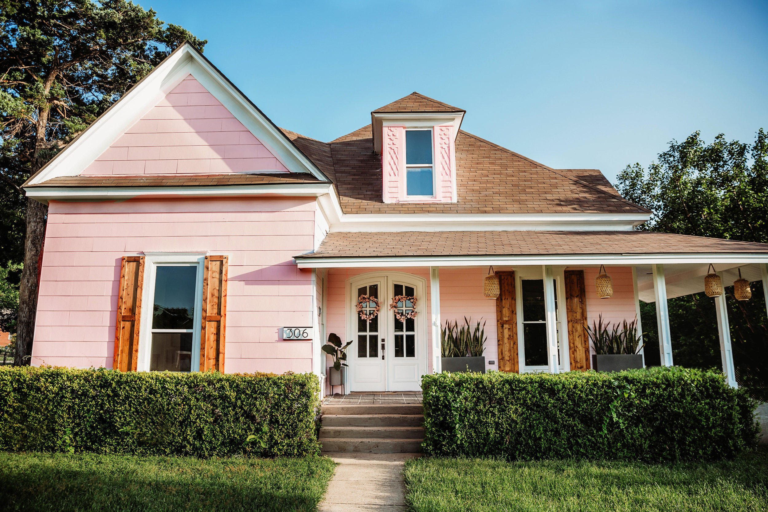 The Pink House - The Pink House Salon